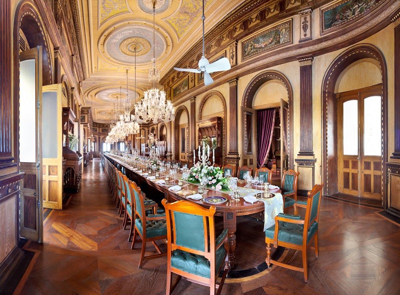 The World s Longest Dining Table In India Serves Royal Food Time News The World s Longest Dining Table In India Serves Royal Food Time News